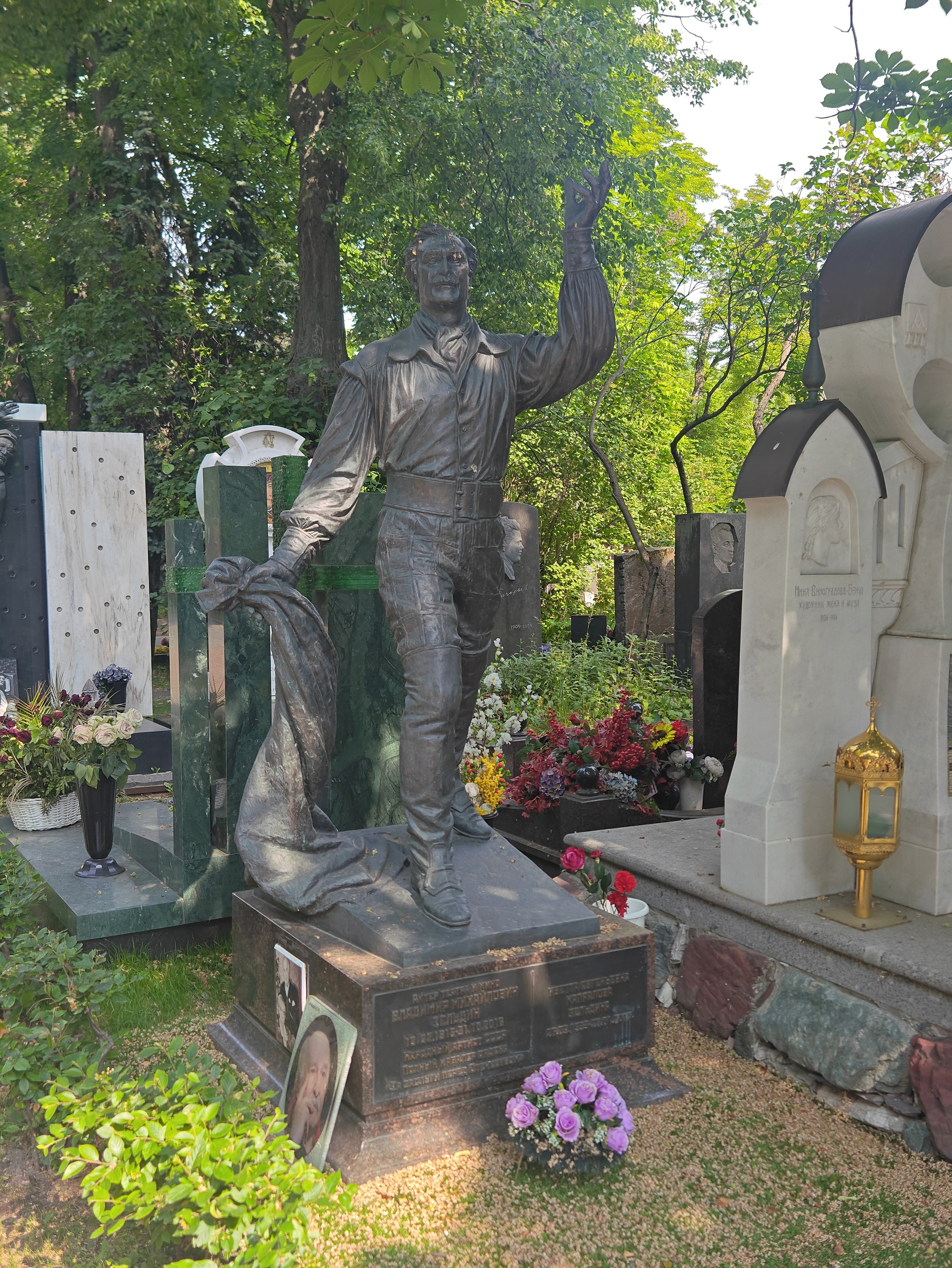 ЖЗЛ - 07.06.25 12:58 | Пикабу
